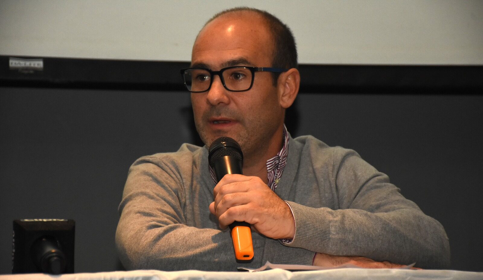 “Los nicoleños merecemos un debate serio, no campañas de difamación ...
